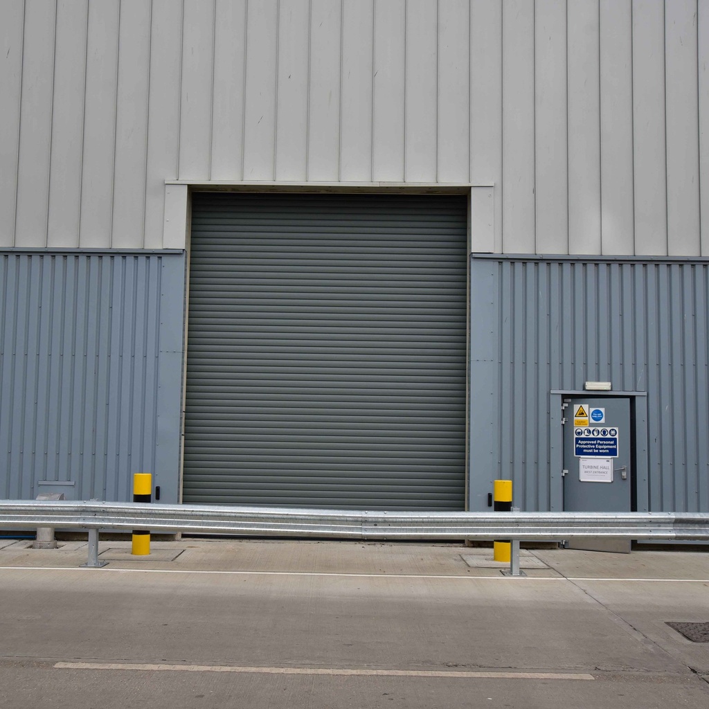 Insulated roller shutter
